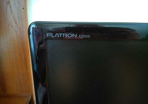 Монитор LG flatron e2250s
