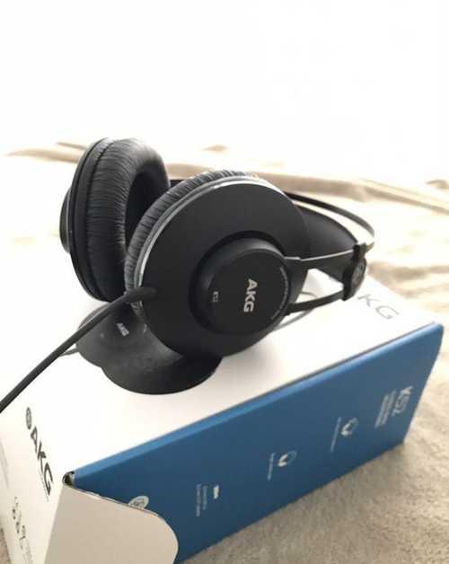 Студийные наушники AKG K52