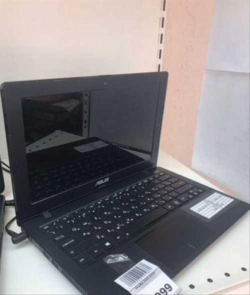 11.6" Ноутбук asus X200C 1366x768, Intel Core i3