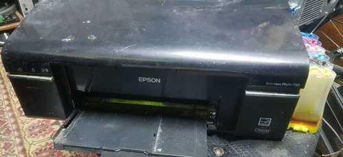 Продаю принтер Epson Stylus Photo P50 на запчасти