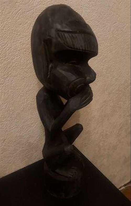 Деревянная африканская статуэтка