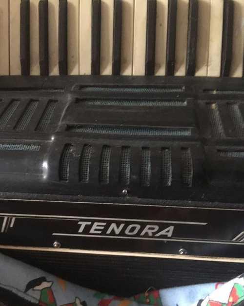 Продам итальянский аккордеон tenora