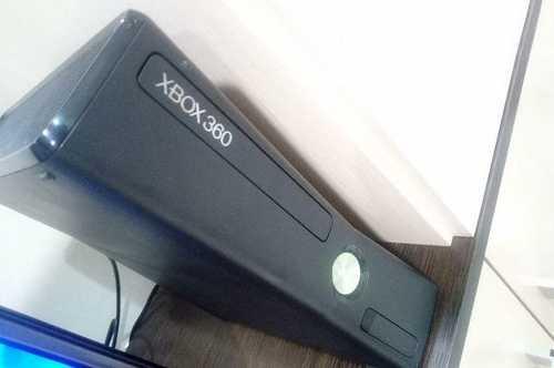 Xbox 360 slim Freeboot