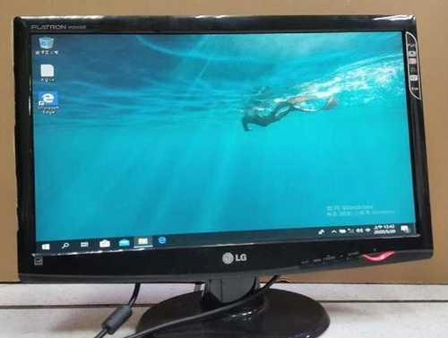 ЖК Монитор 20" LG W2043SE