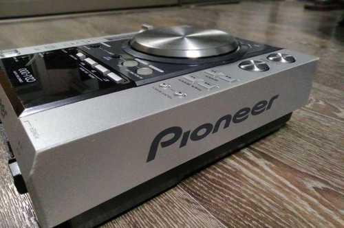 Pioneer cdj 200