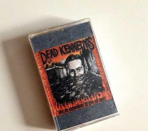 Аудиокассета Dead Kennedys (punk)
