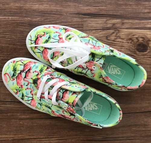 Новые кеды Vans