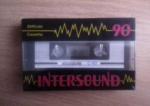 Аудиокассеты intersound C-90 made IN germany