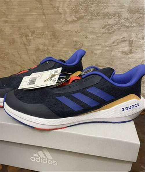 Кроссовки детские adidas новые