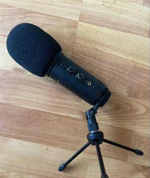 Студийный конденсаторный микрофон dexp U700
