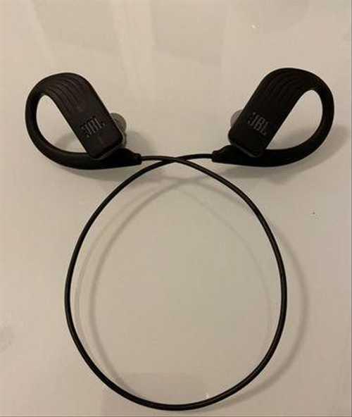 Беспроводные наушники jbl endurance sprint
