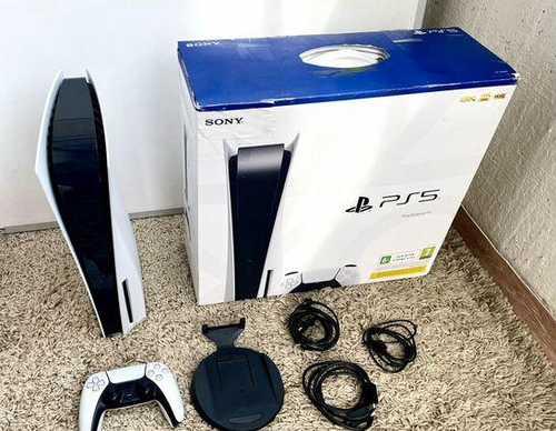 Sony Playstation 5 с дисководом + игры