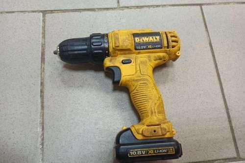 Шуруповёрт DeWalt DCD700-ks