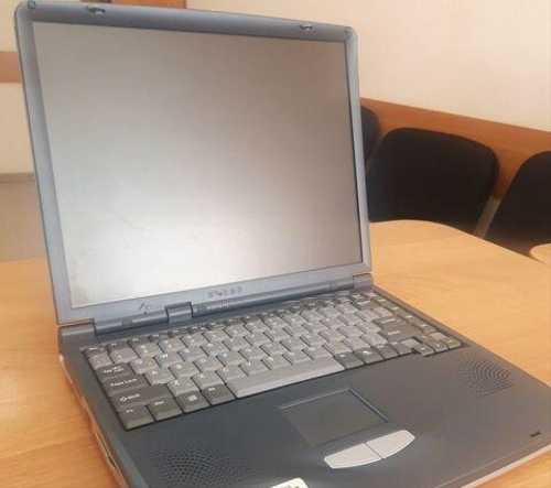 Ноутбук iru intro-1214CD