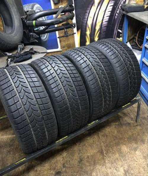 Kormoran SnowPro 245/40 R18 97V