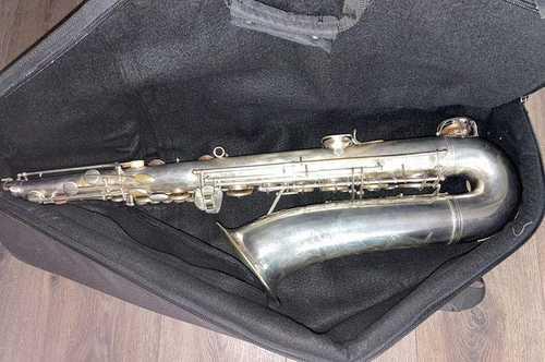 Саксофон "Amati Kraslice Classic Deluxe"