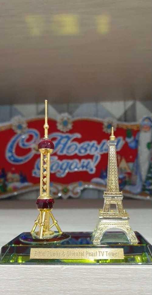 Статуэтка башни Шанхай и Париж