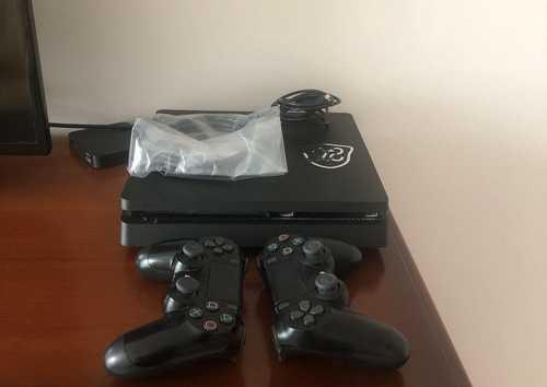 Sony PS4 slim