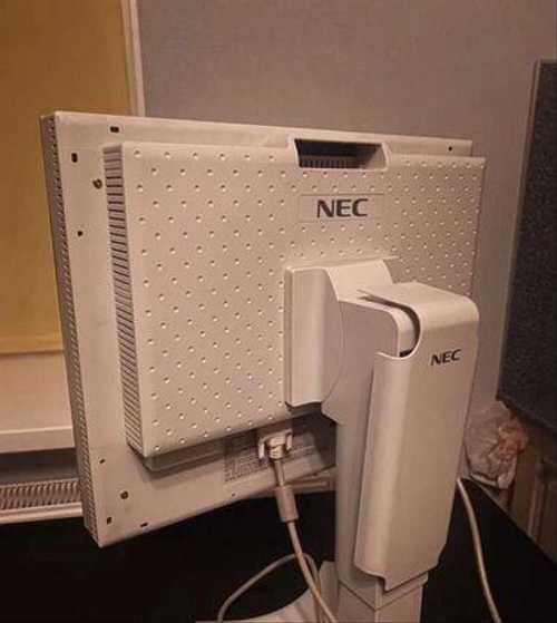 Монитор NEC
