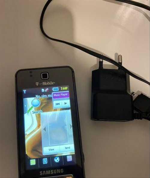 Телефон Samsung SGH-T919 Behold