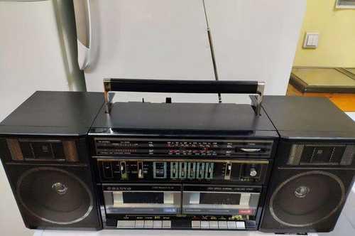 Магнитола sanyo C35