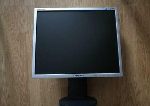 ЖК монитор Samsung SyncMaster 943b