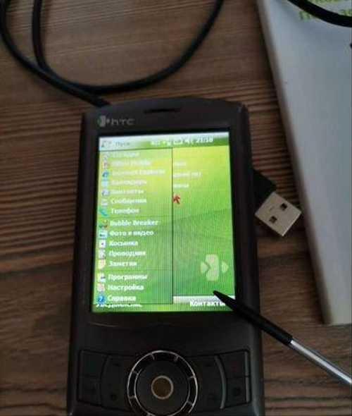 Смартфон HTC p3300