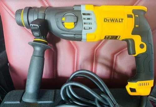 Перфоратор Dewalt