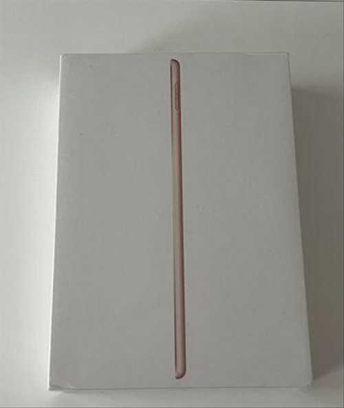 IPad (8th Generation) Wi-Fi 32Gb Gold. Новый