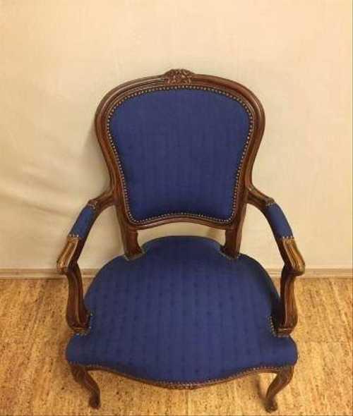 Антикварное кресло-стул