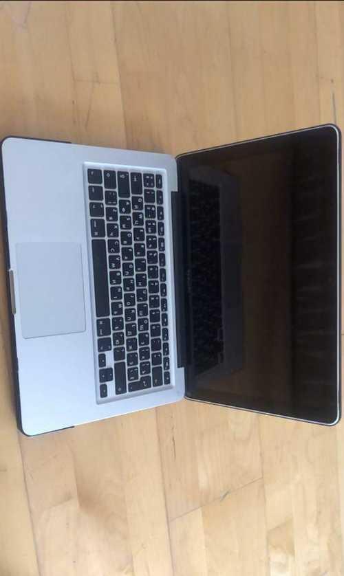 Apple MacBook Pro 2011