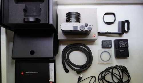 Leica Q (typ 116) Titanium (комплект, допы, идеал)