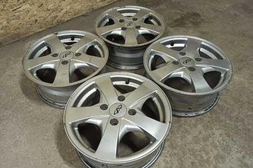 Стильные литые диски Chery 4x114.3 R15