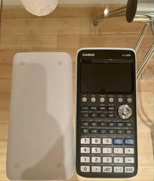 Калькулятор Casio fx cg50