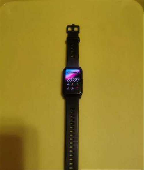 Часы honor watch es