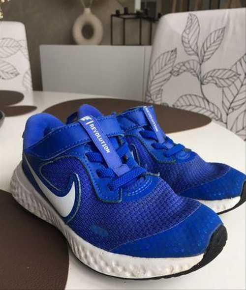 Кроссовки Nike детские 27
