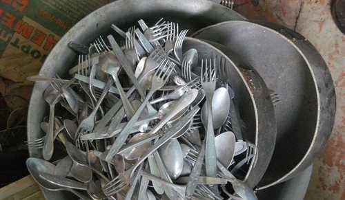 Ложки вилки ёмкости алюминиевые с советской столов