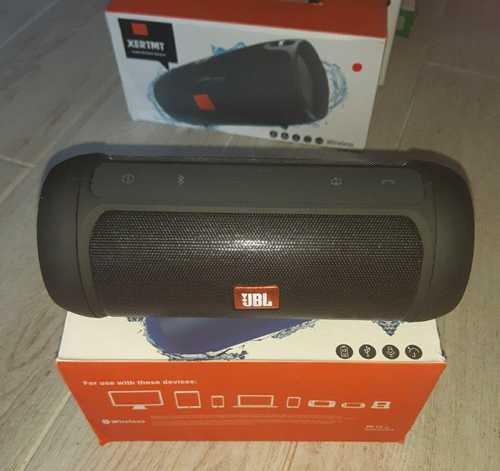 Беспроводная Bluetooth колонка JBL Charge
