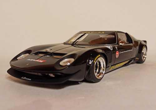 Lamborghini Miura LB Performans 1:18 Gt Spirit