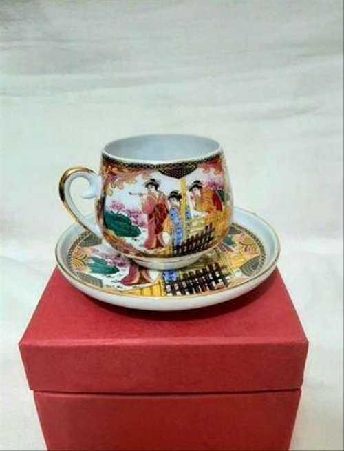 Японская фарфоровая чашка с тарелкой