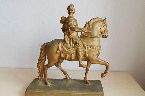 Скульптура Пётр первый на коне