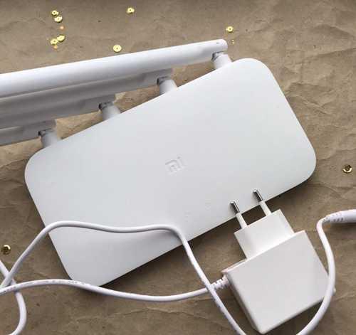 Wi-Fi роутер Xiaomi Mi Wi-Fi Router 4С