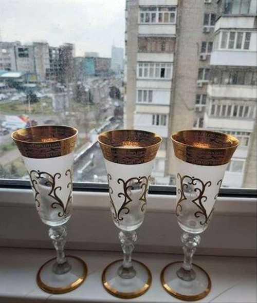Бокалы для шампанского