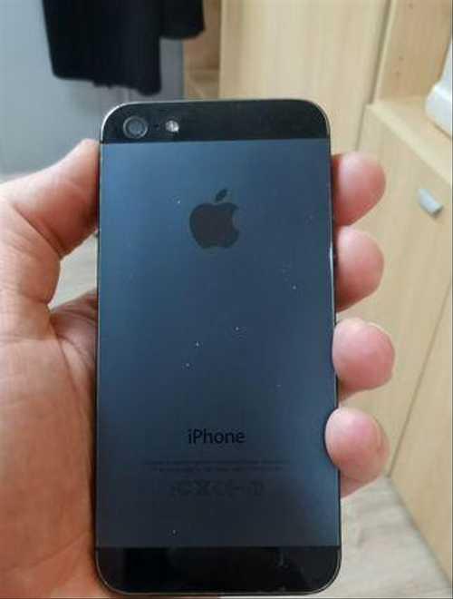 Apple iPhone 5 64GB Black A1429 (MD662RR/A)