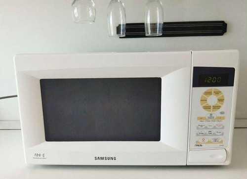 Микроволновая печь Samsung гриль