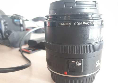 Canon EF 50mm f/2.5 Compact Macro