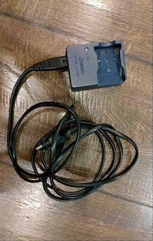 Зарядное устройство Canon CB-2LUE для акк. NB-3L