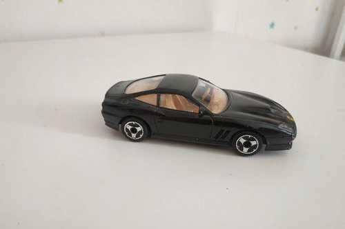 Модель автомобиля Burago Ferrari 550 Maranell 1:43