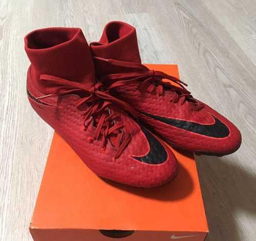 Футбольные бутсы Nike hypervenom + щитки Kipsta