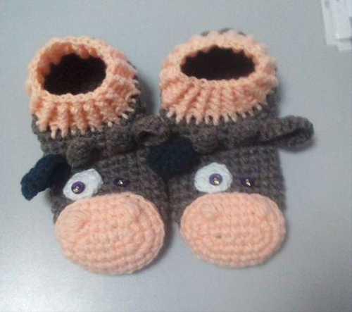 Вязанные тапочки бычки